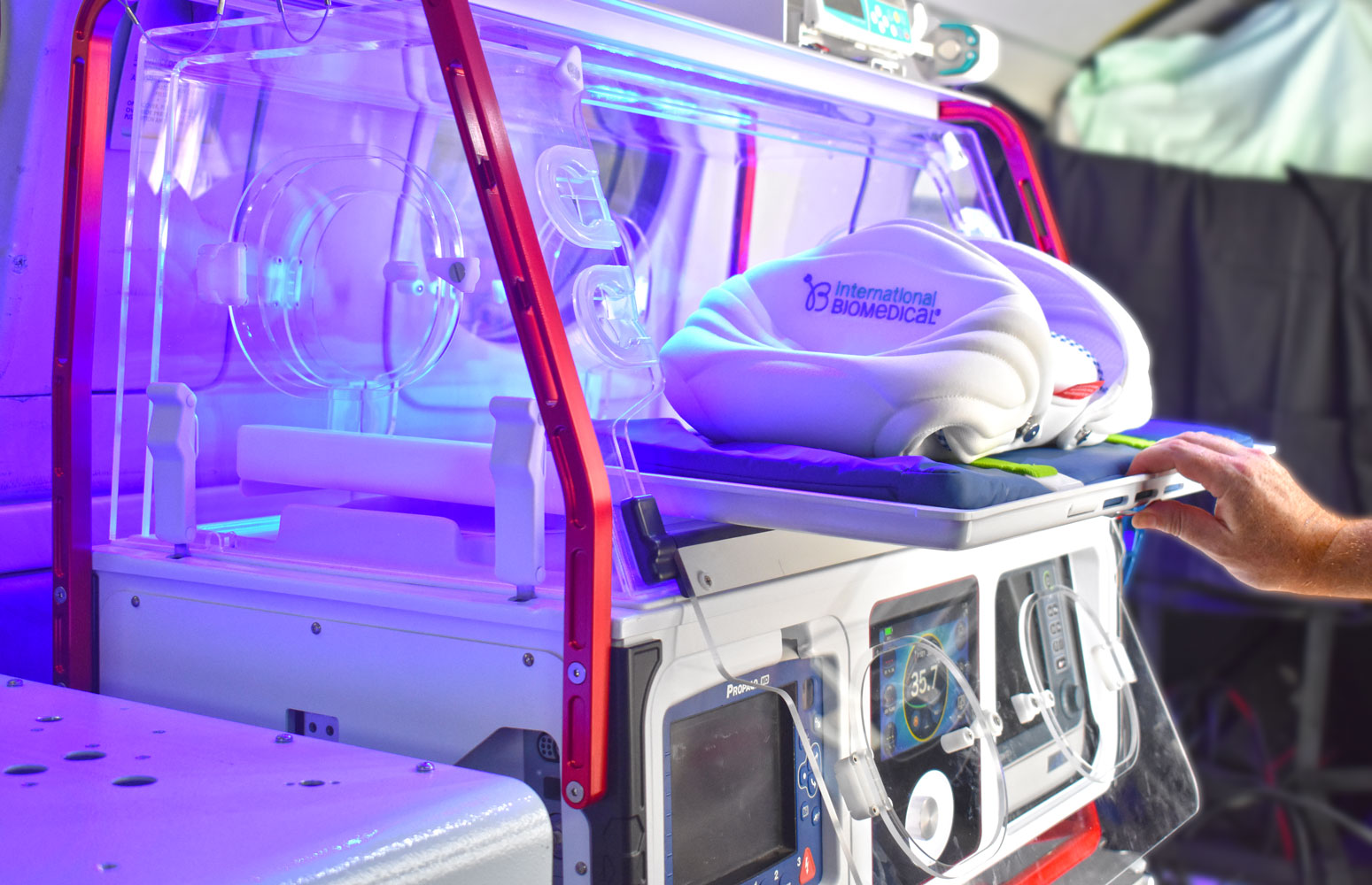 Mechanisch foetaal hart vs. PS320 - AdQuipment medical